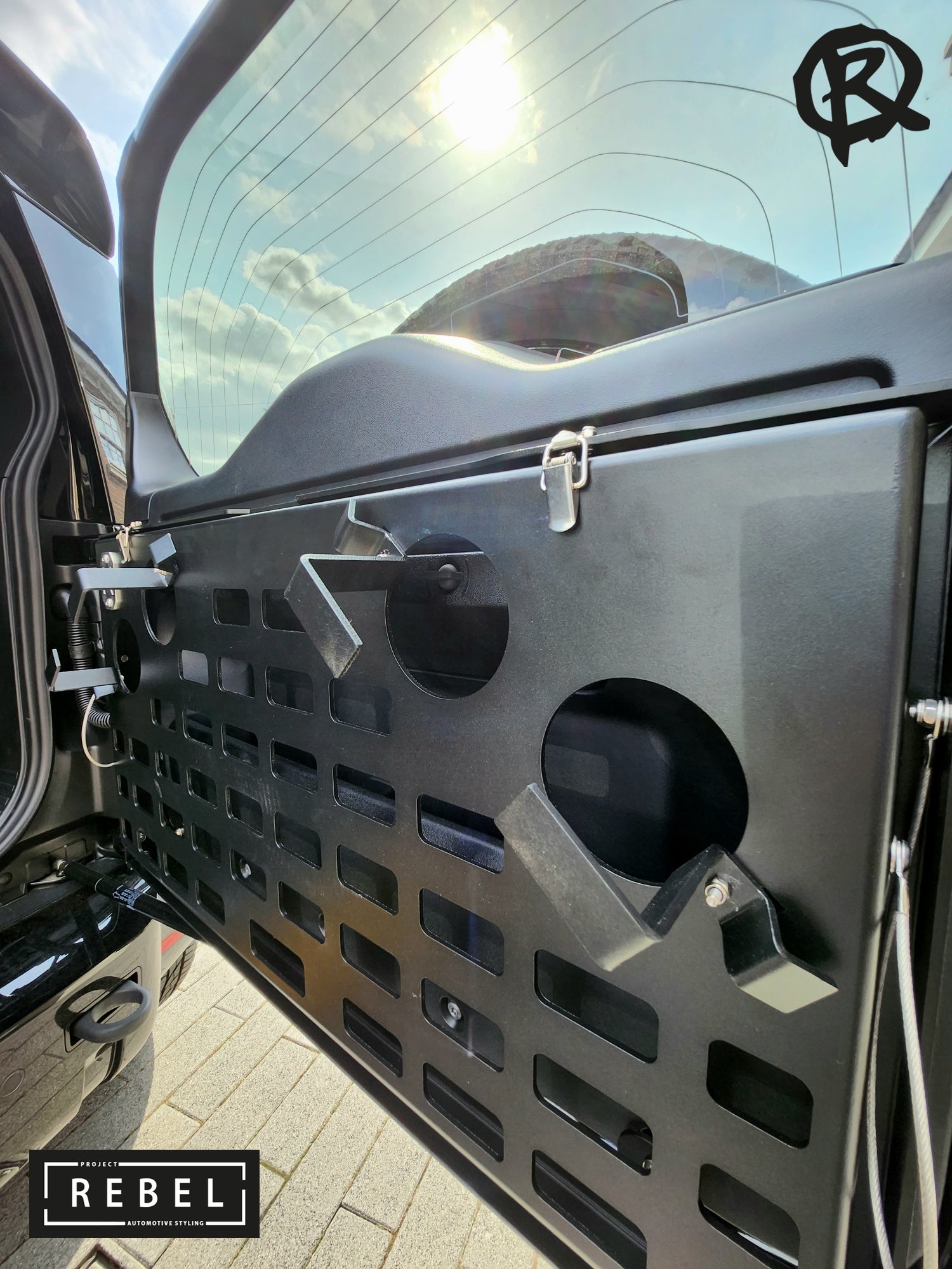 Defender L663 Tailgate Table / Rear Door Table – Project Rebel