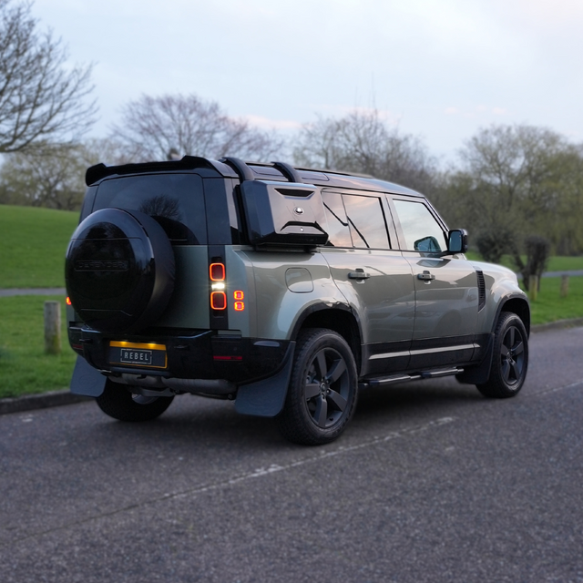Defender L663 Gloss Black Rear Spoiler v1 – Project Rebel