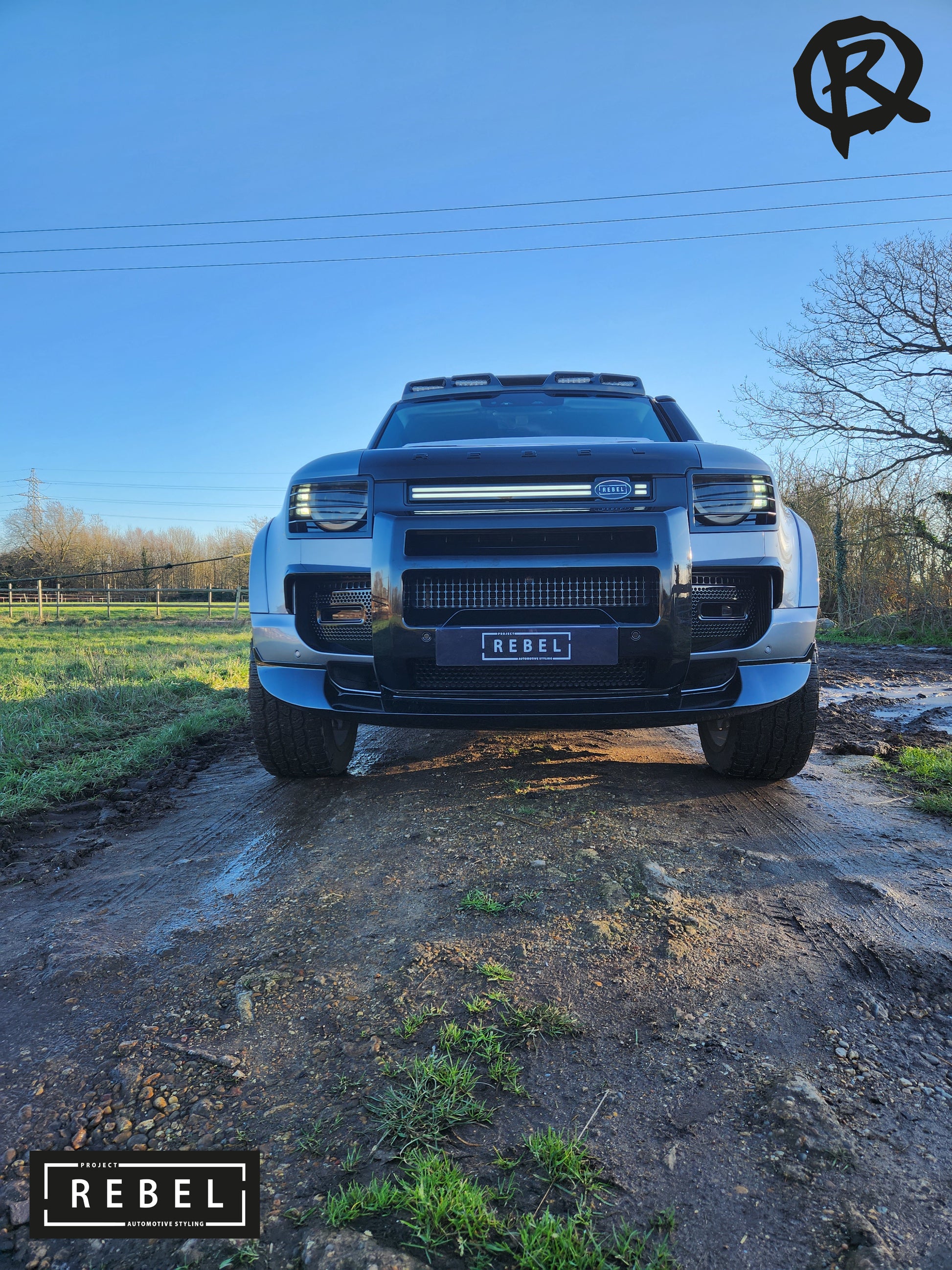 Defender L663 Front Grill LED Dynamic Light - Gloss Black Casing ...