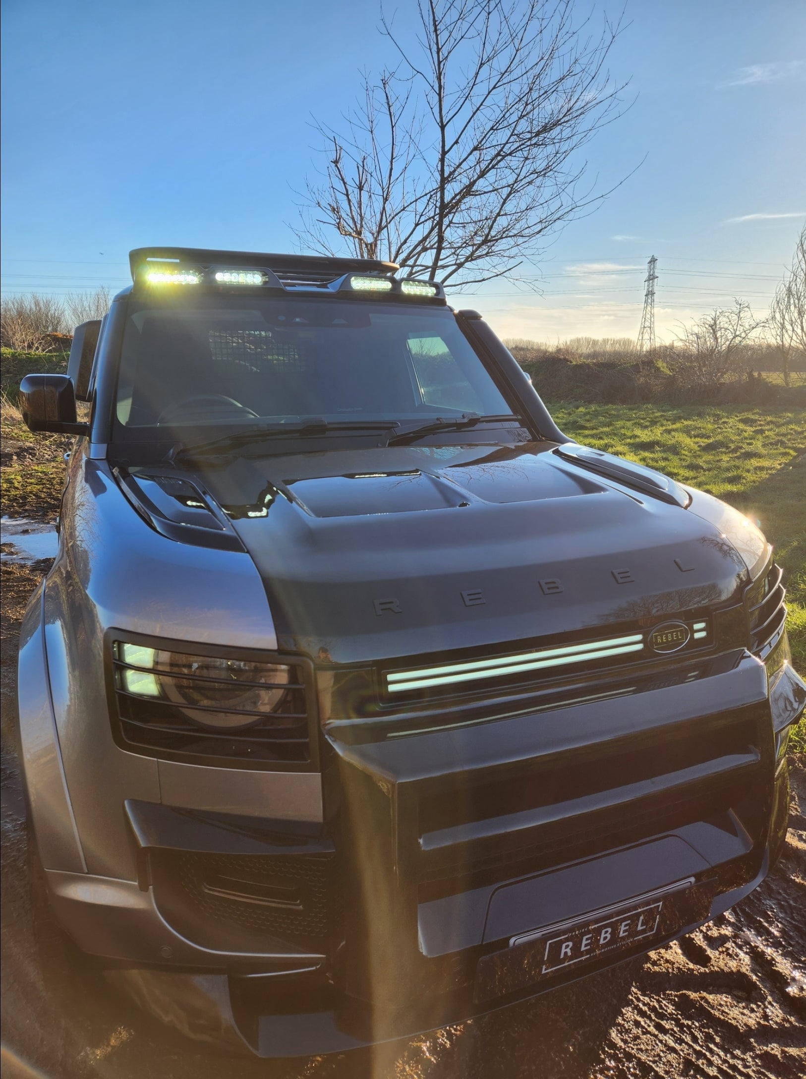 Defender L663 SVR Bonnet Gloss Black / Unfinished GLOSS BLACK – Project ...